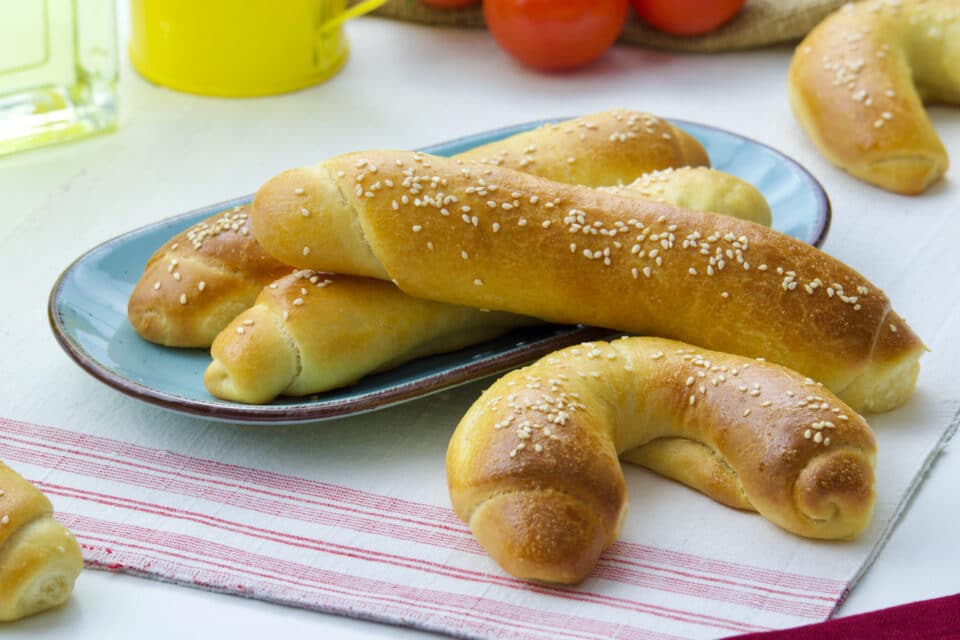 Pekarske kifle - recept za kifle kao iz pekare • ReciPeci